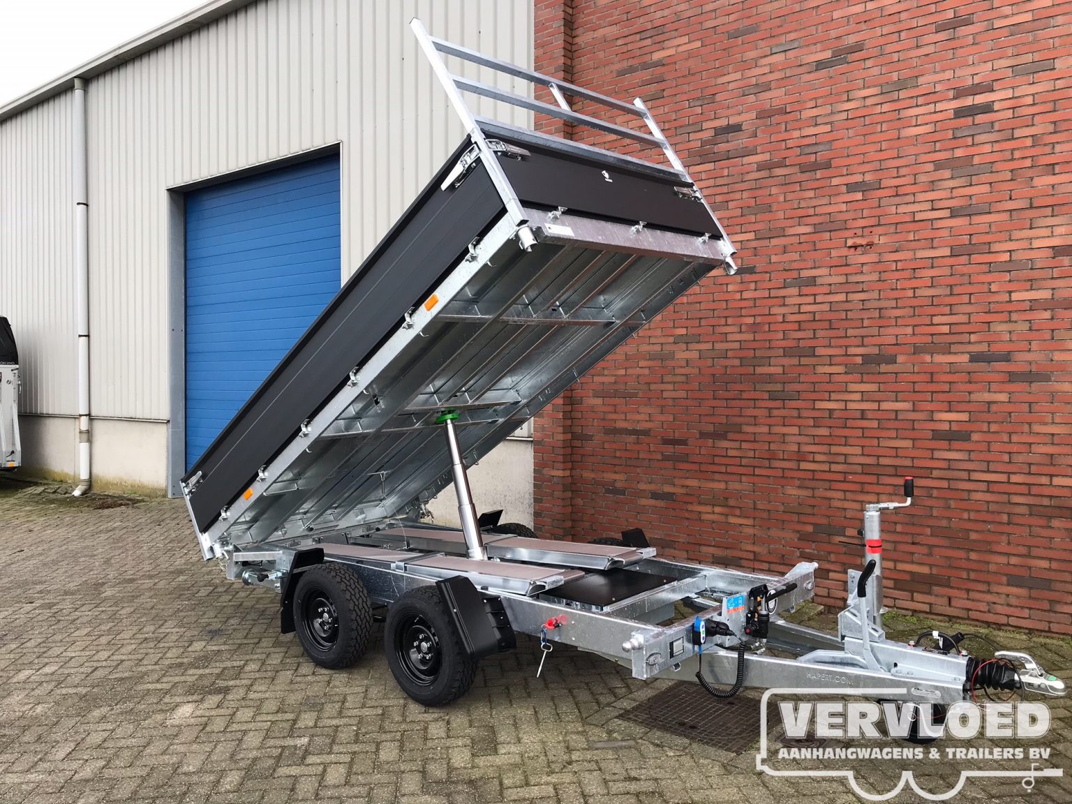 Hapert Cobalt + - Vervloed Aanhangwagens & Trailers B.V.