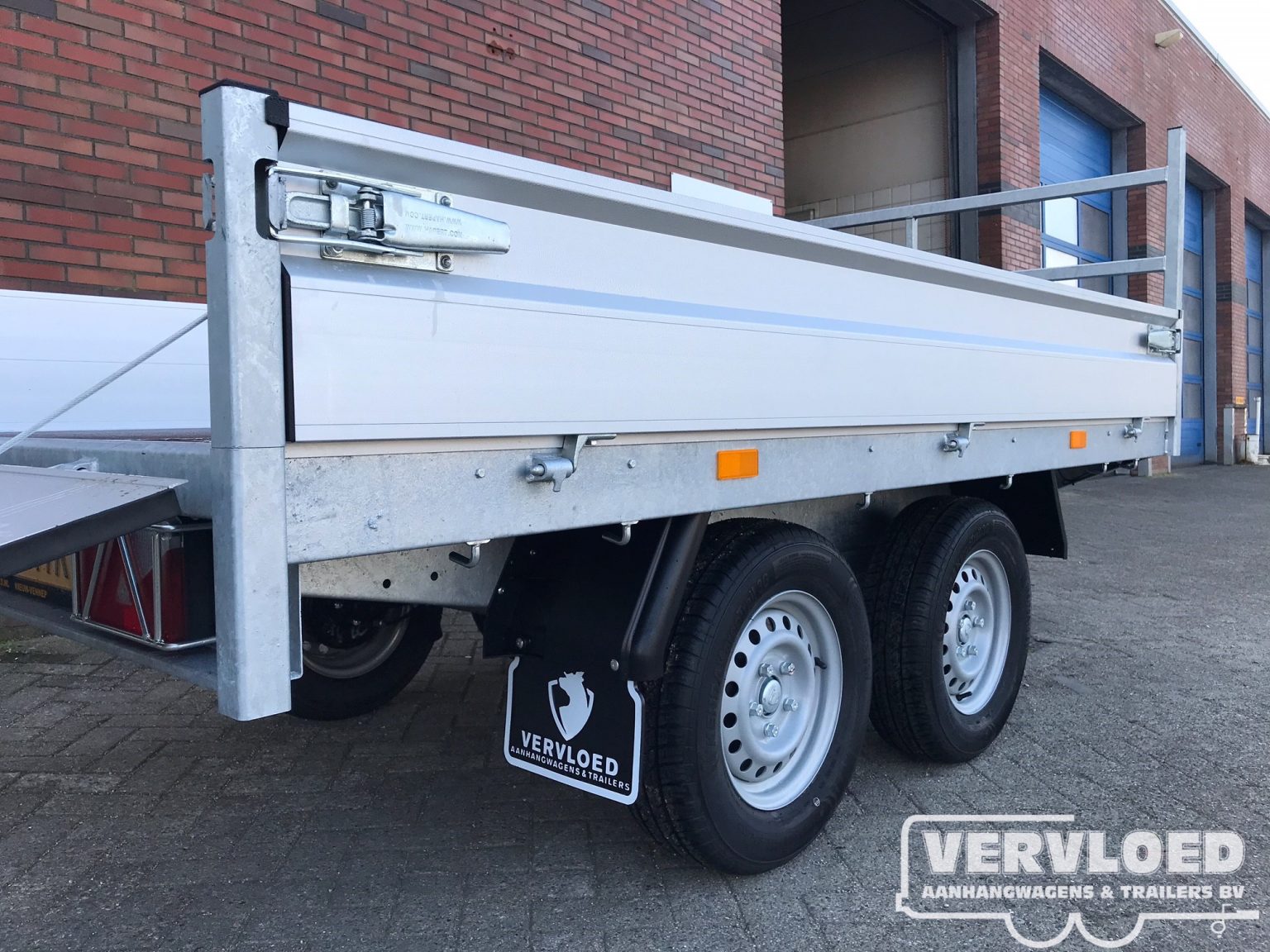 Hapert Azure H2 2700kg 280x160cm - Vervloed Aanhangwagens & Trailers