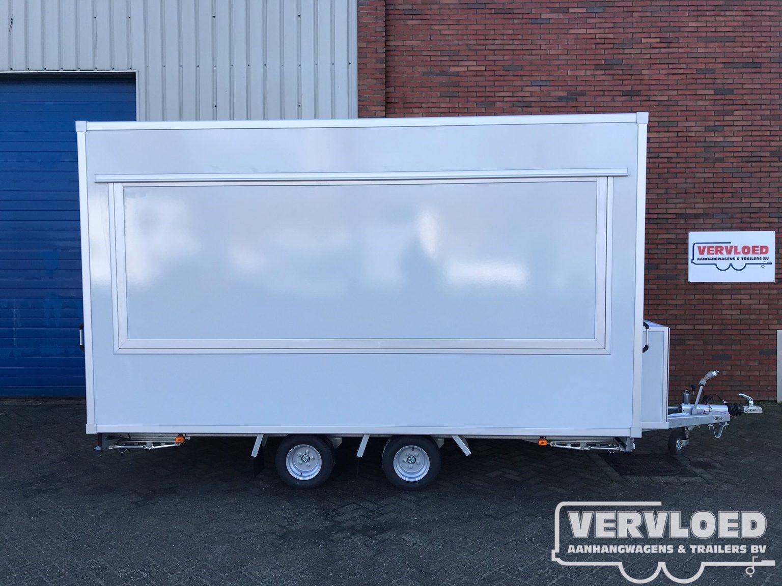 Dutch Trailer DT 4.20Verkoopwagen2500kg, geremd420x200x230cm - Vervloed ...
